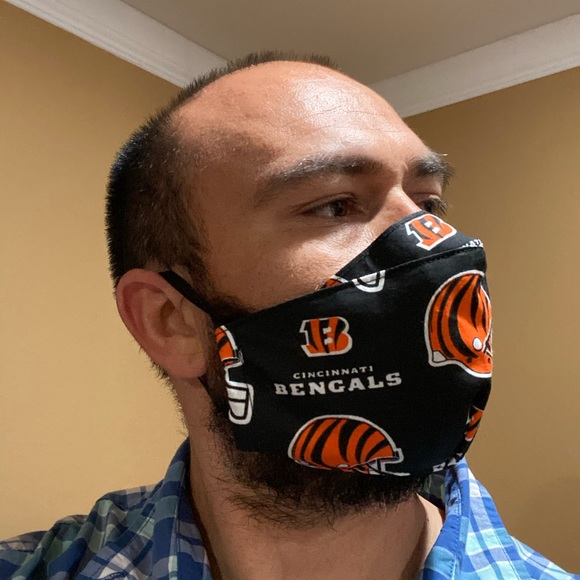 NFL | Accessories | Cincinnati Bengals Face Cover Cincinnati Bengals ...